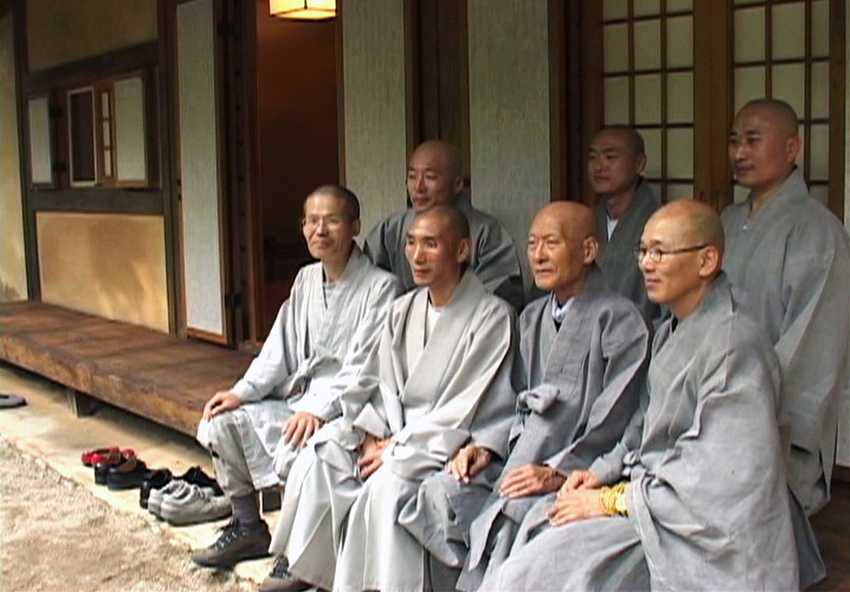 법정스님의 의자 Chair of Monk Beop Jeong