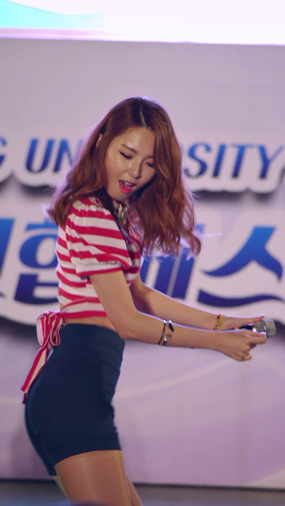 [직캠] 141007 나인뮤지스 (혜미) - 계명대