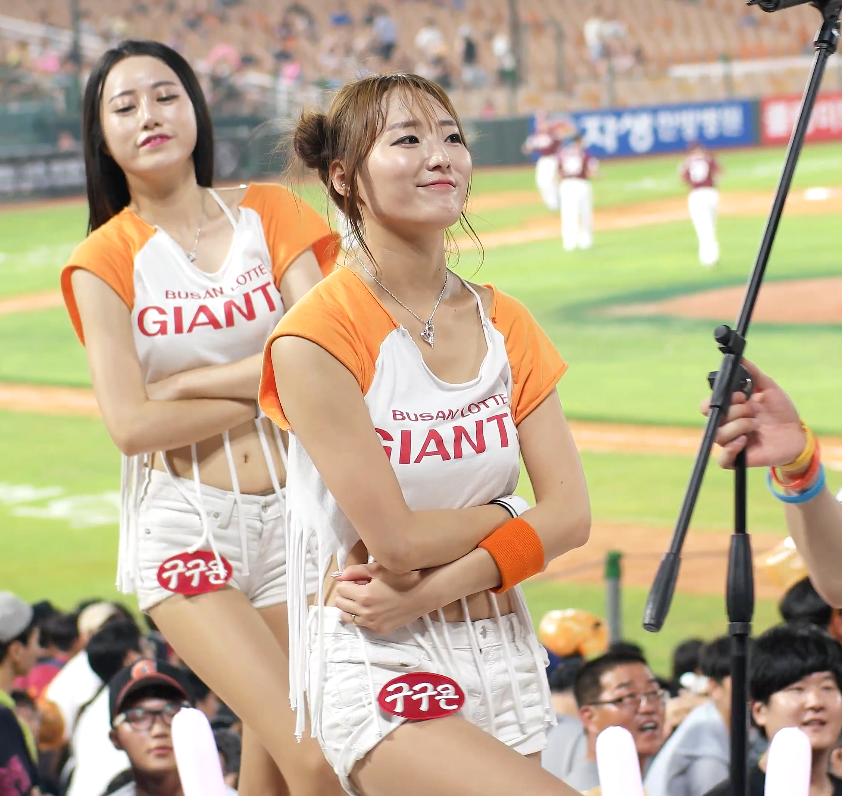 [직캠][롯데자이언츠] 160804 염지원 오늘부터 우리는-V