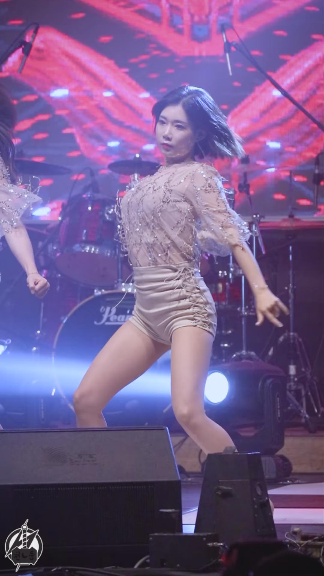 [직캠] 180517 플윗미 [FlyWithMe] 부산 폴리텍대학교 한얼대동제